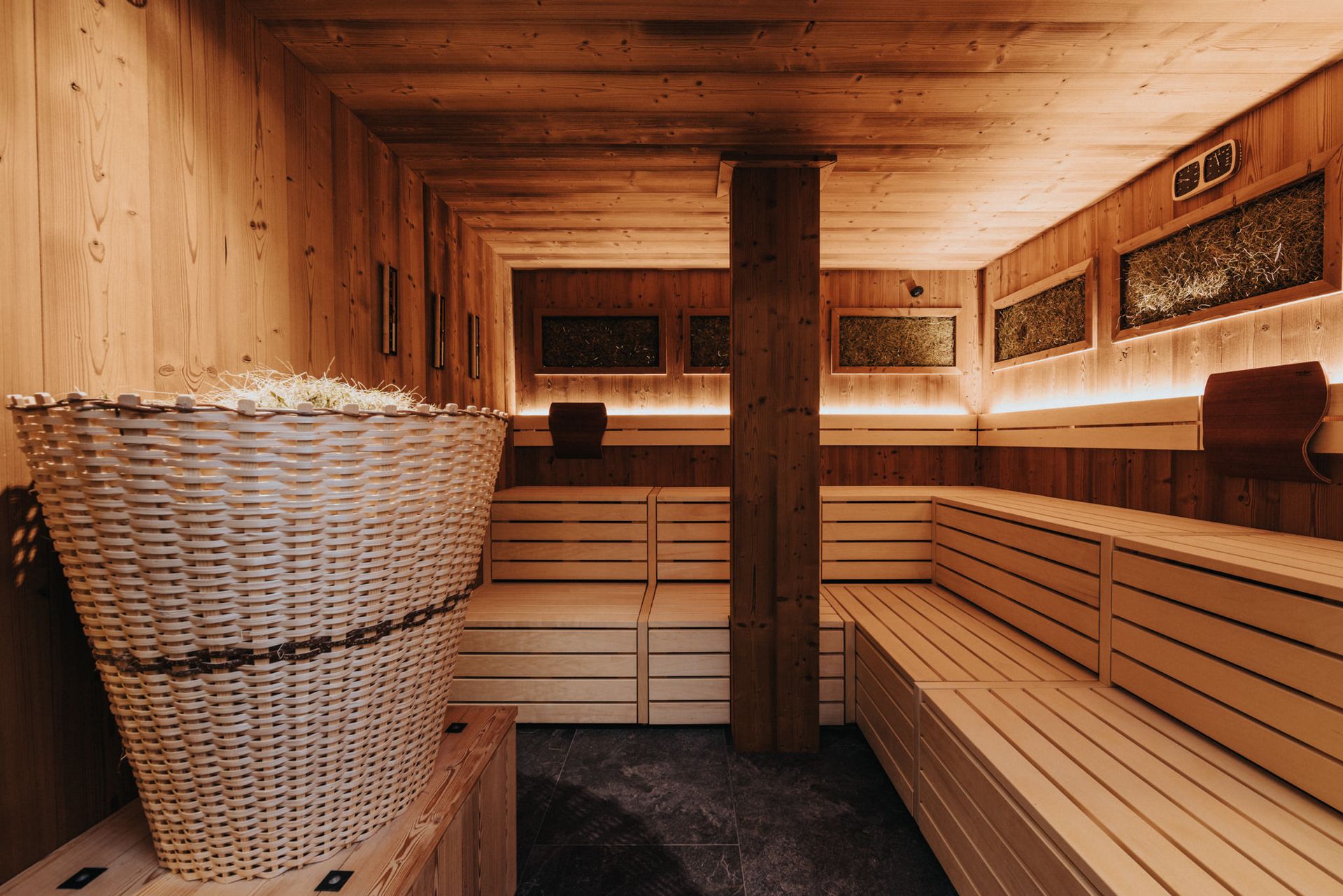 Wellness in Hotel Dosses in the Dolomites